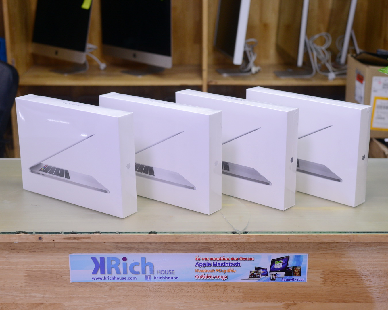 Top Model – Brand New MacBook Pro 15″ 2019 (Silver / Space Gray) / 8 ...