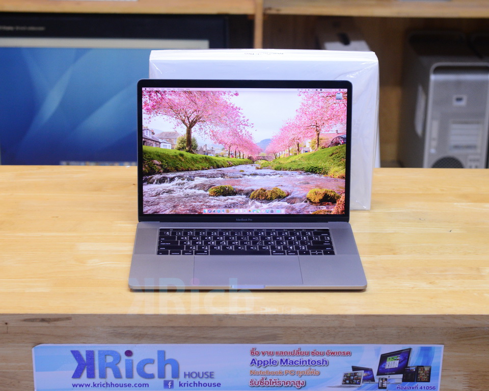MacBook Pro 15-inch 2016. ( CTO ) 4-Core i7 2.9GHz. Ram 16GB. SSD 1TB ...