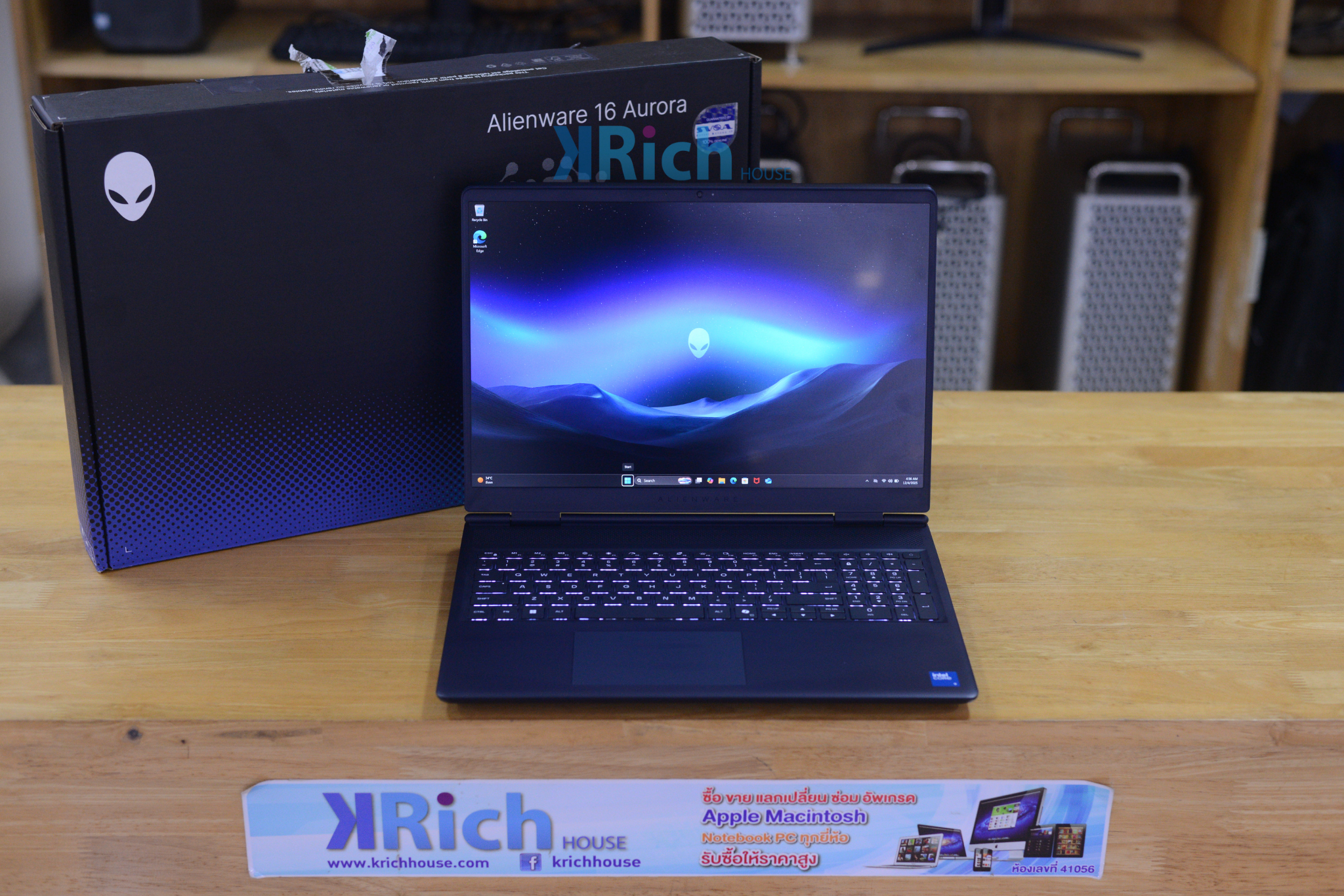 Alienware 16 Aurora AC1625 16″ QHD+ (2560 x 1600) 120Hz Core 9 270H ...